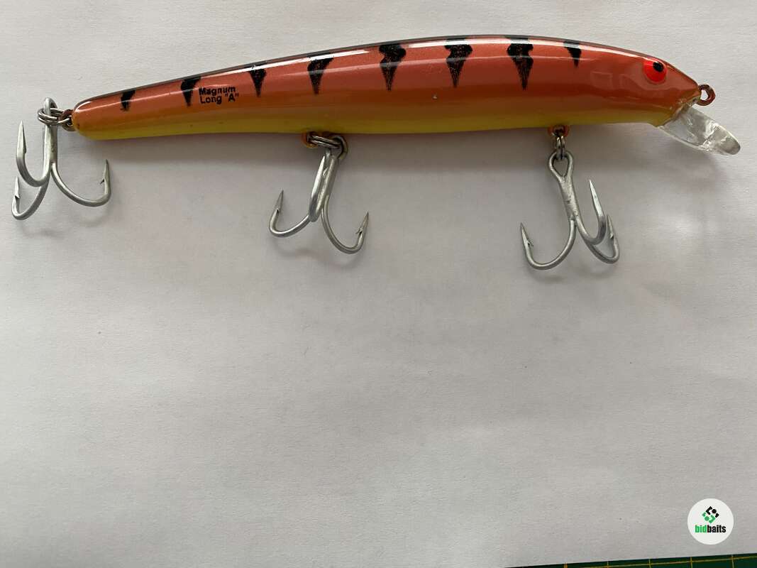 Купить Bomber 16A Magum Long A - воблер по цене 400 руб.