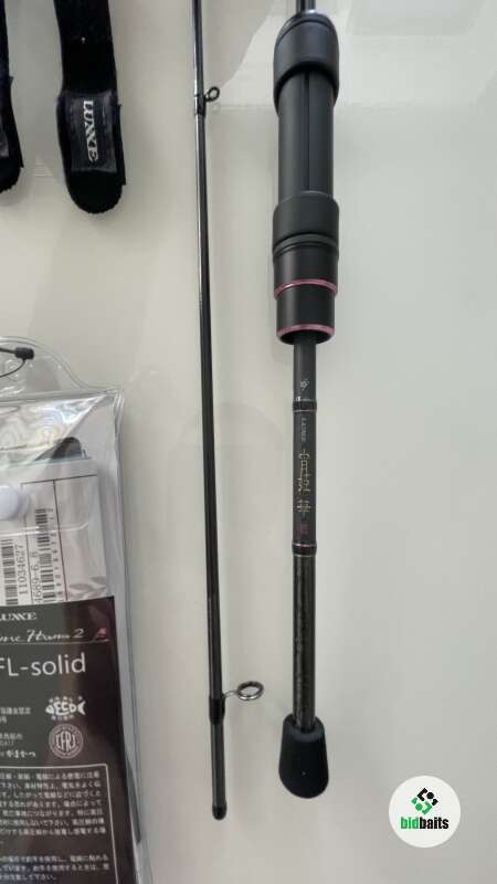 Купить Gamakatsu Luxxe 2022 Yoihime Hana 2 S68FL-Solid по цене 36000 руб.