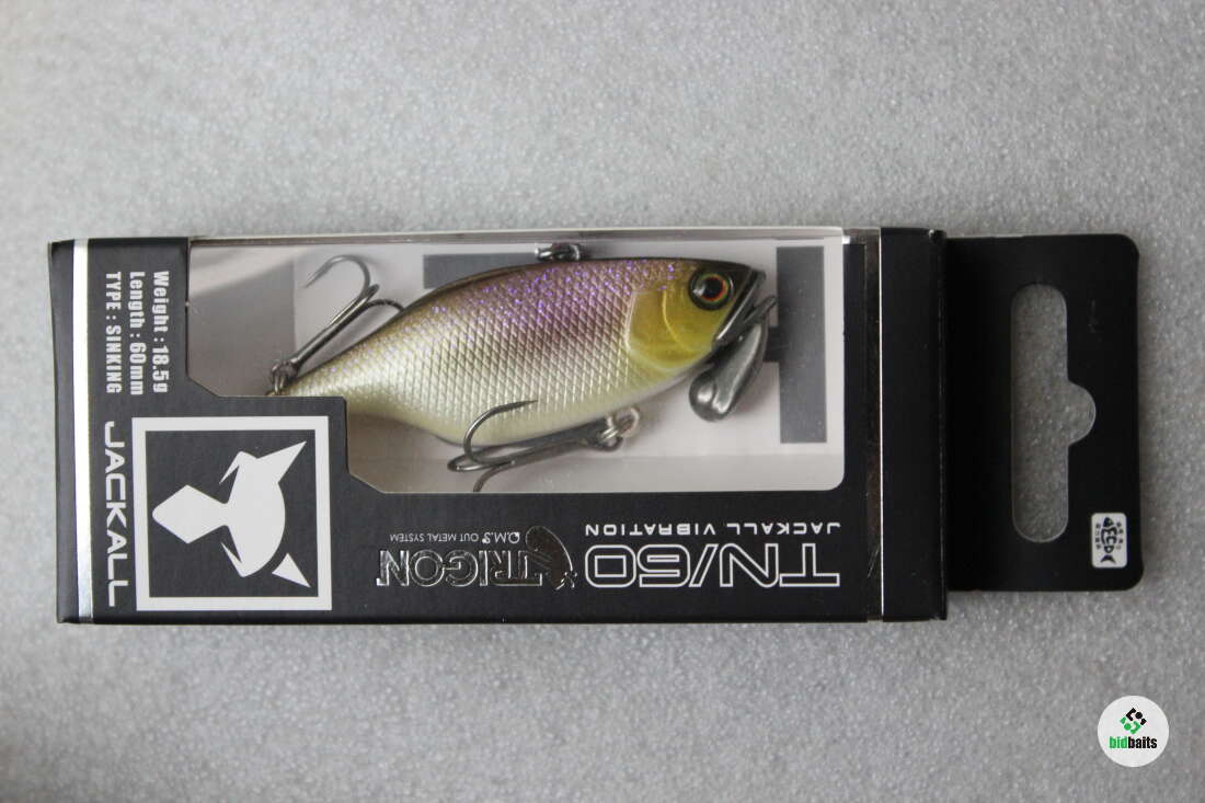 Купить Jackall TN/60 Trigon (цвет Kawashima Prism Wakasagi) по цене 1290 руб.