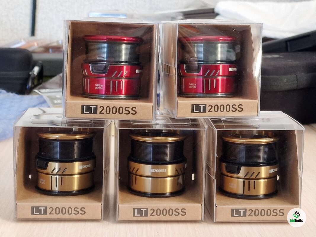 Купить Шпули SLP Works LT Type Alpha Spool 2000SS в цветах Gold и Red ...