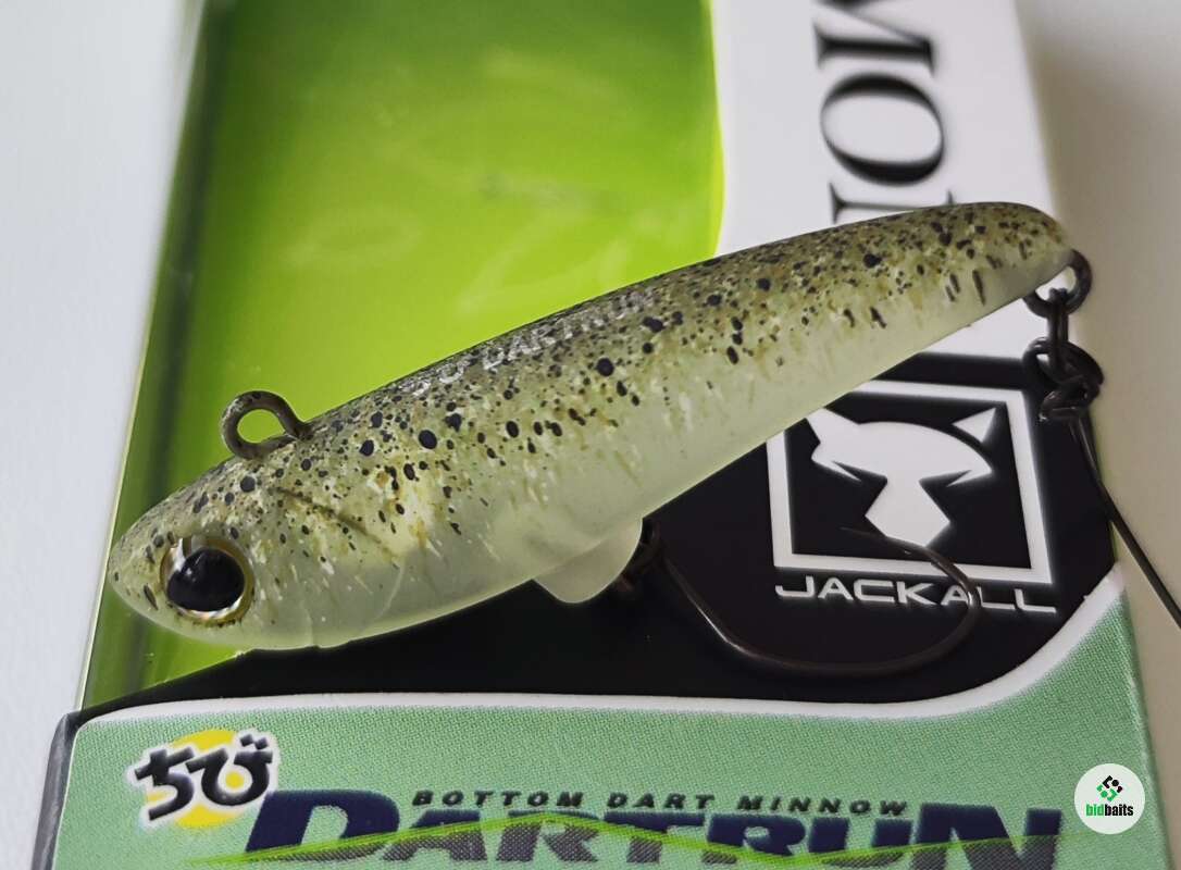 Купить Jackall Timon Chibi Dartrun 38mm 2,5g GLOW по цене 1500 руб.