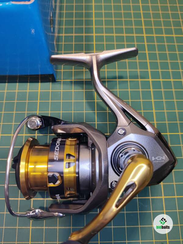 Купить Shimano Sedona 1000 по цене 4500 руб.