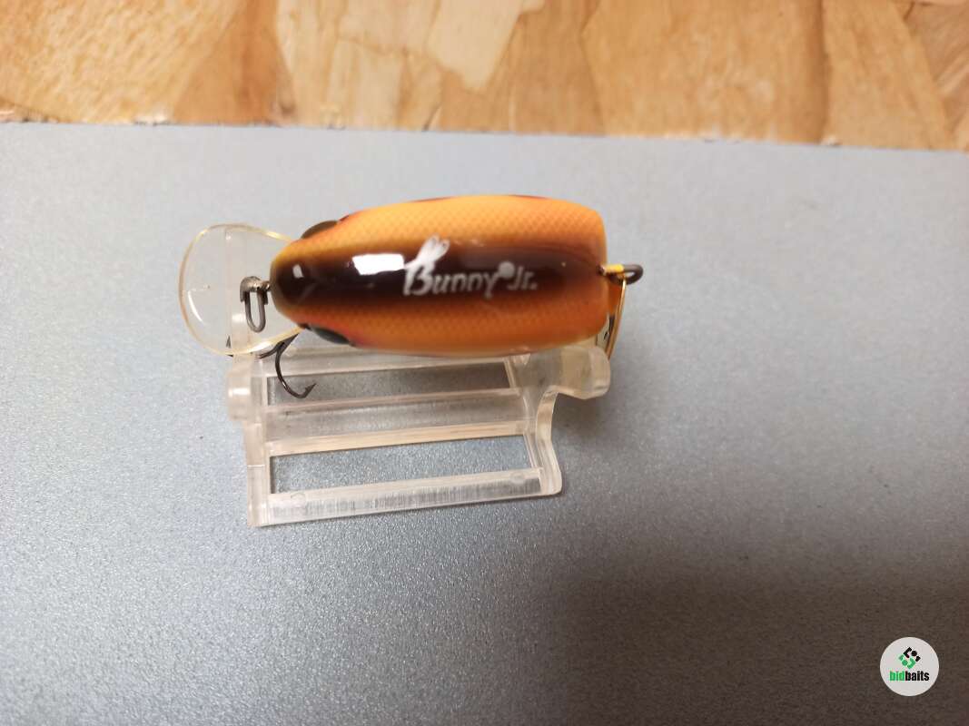 Купить Jackall Bunny Jr. по цене 550 руб.