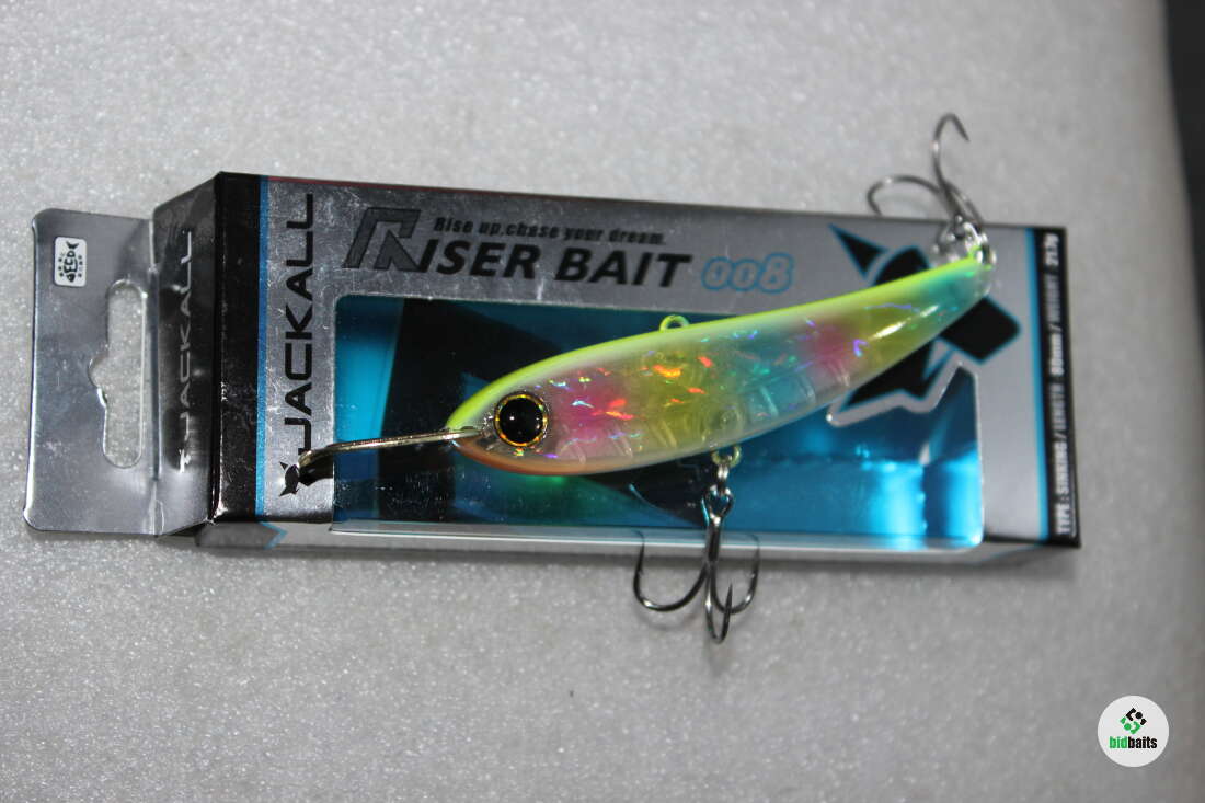 Купить Jackall Riser Bait 008 (цвет Chart Back Candy) со скидкой по цене 1790 руб.