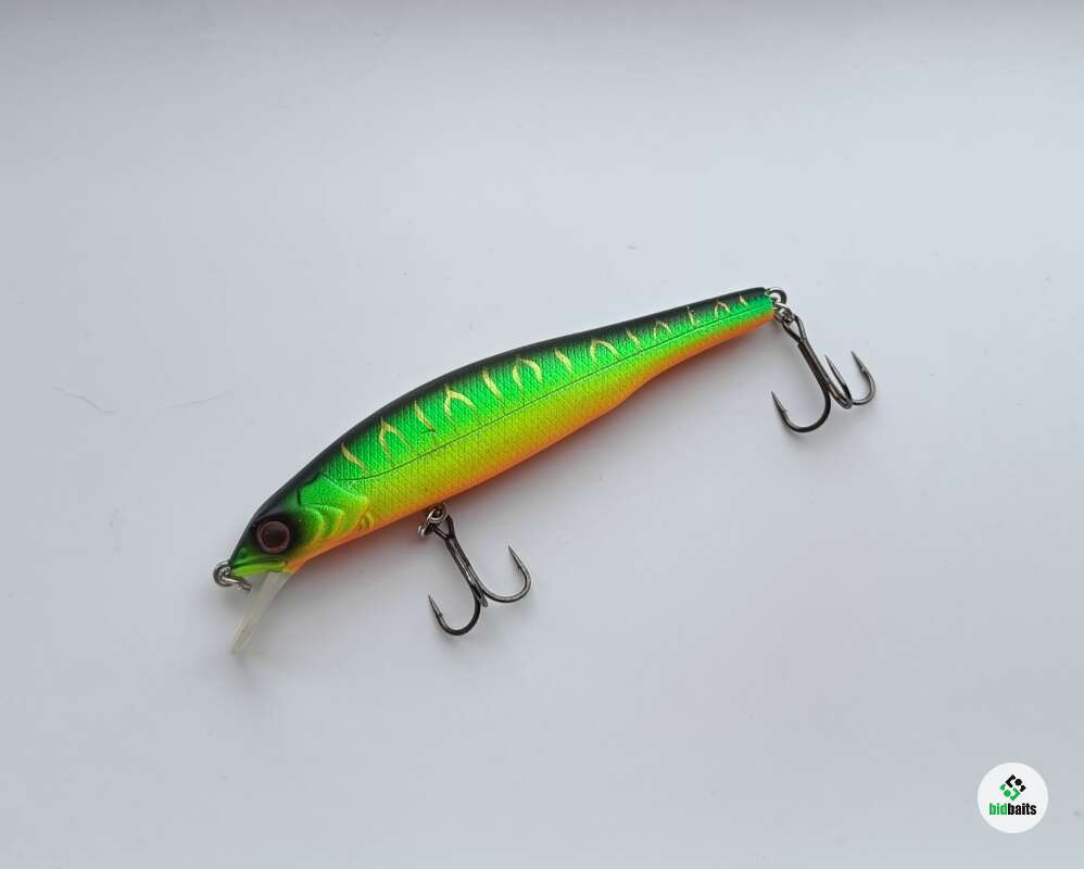 Купить Major Craft Zoner Minnow 90SP #Mat Tiger по цене 2500 руб.